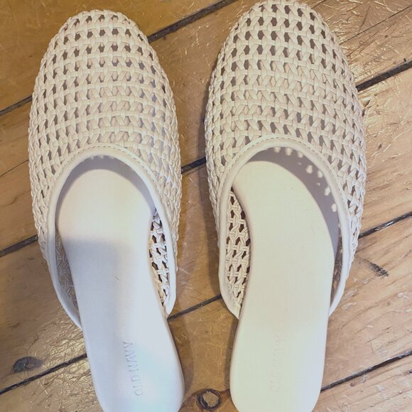 Old Navy | Shoes | Old Navy Leather Slides Nwot Size 95 Bone Color ...